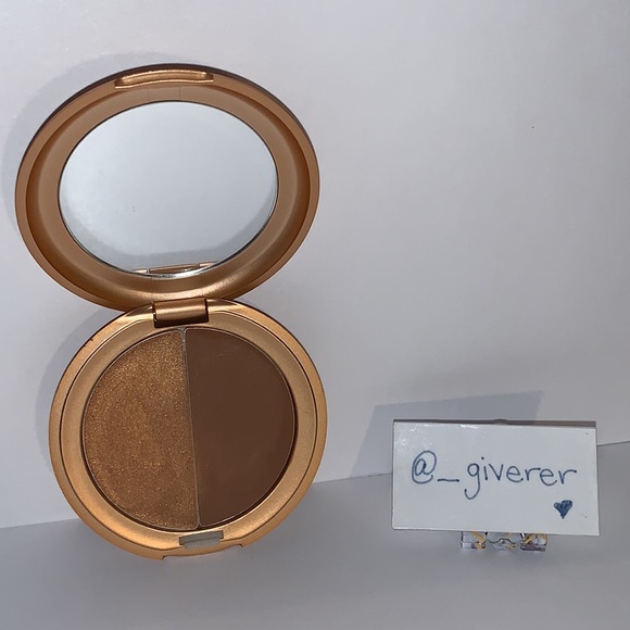 Stila | Makeup | Stila 2 Marigold Convertible Color Bronzing Duo | Poshmark